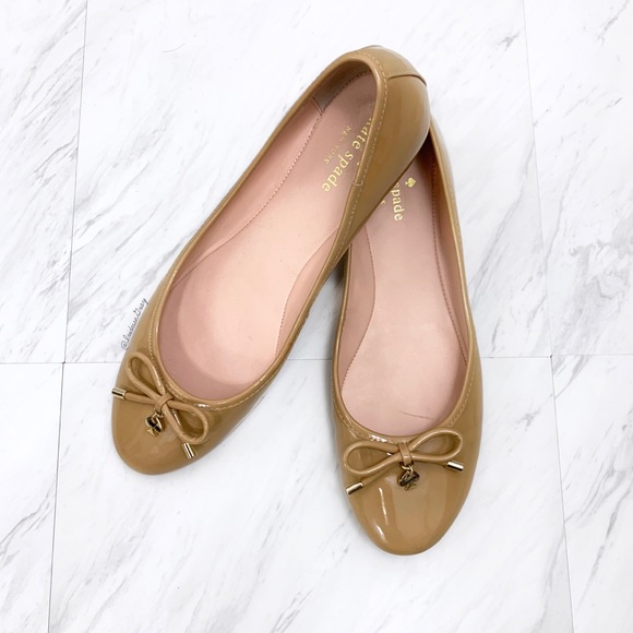 kate spade | Shoes | Kate Spade Neutral Patent Leather Charm Flats 95 ...